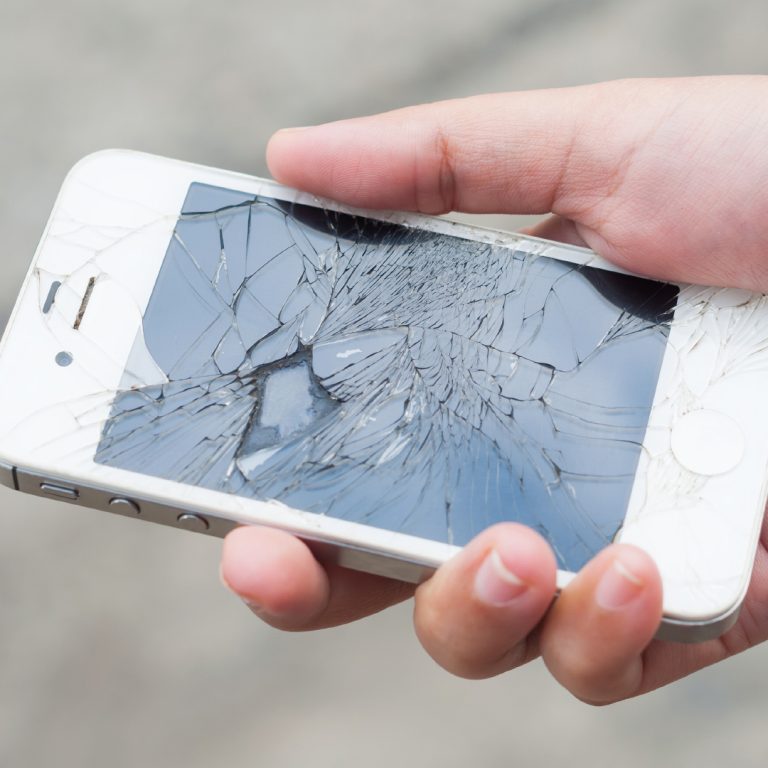 Smashed Screens At Cell Tech, Phone Repair Warrington